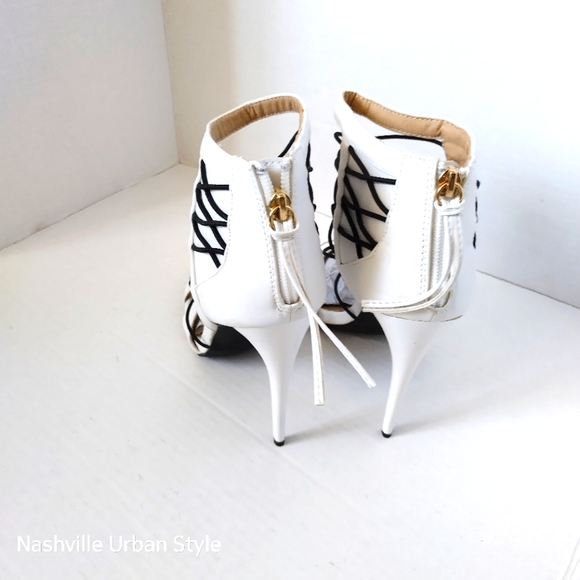 FRH | Shoes | Frh Black And White Giselle Heels | Poshmark